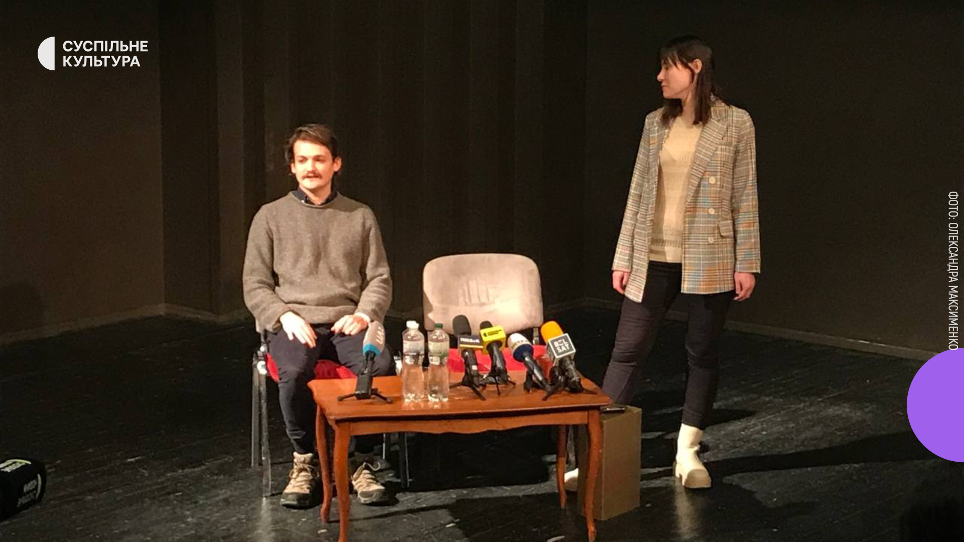 Джек Глісон, який зіграв Джоффрі в серіалі "Гра Престолів", приїхав у ...