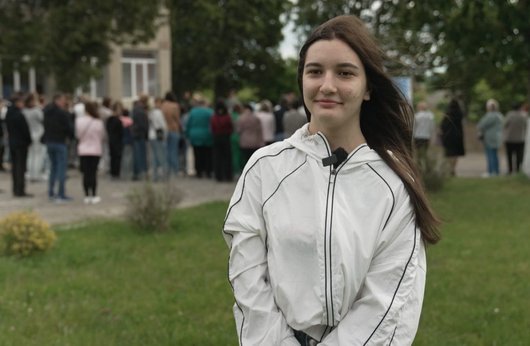 На Тернопільщині посадили 145 яблунь в пам'ять про загиблих дітей ...